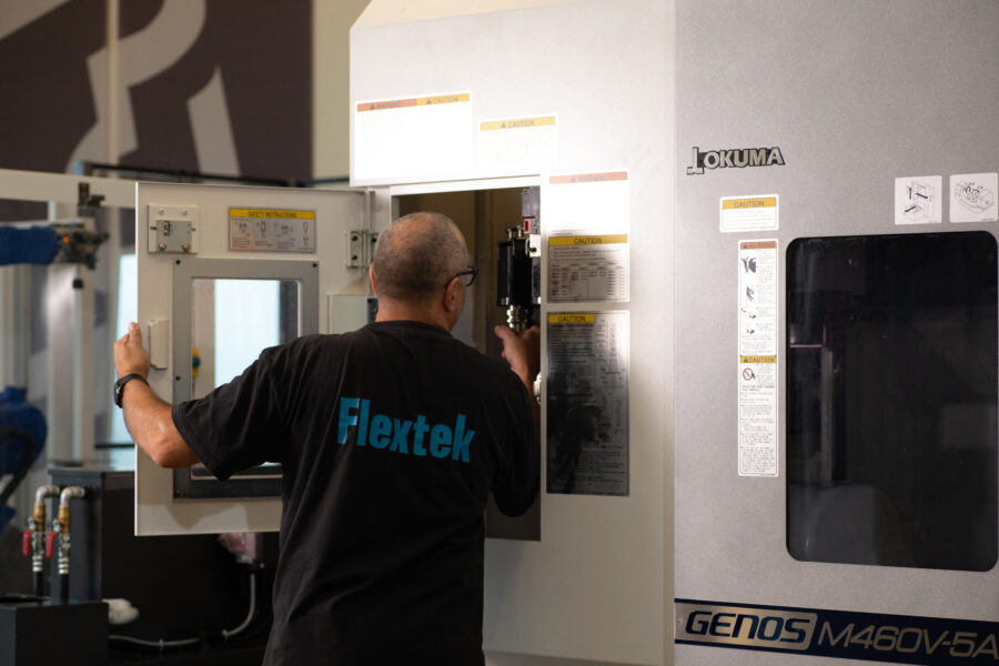 Service af maskiner | Teknisk support fra Flextek